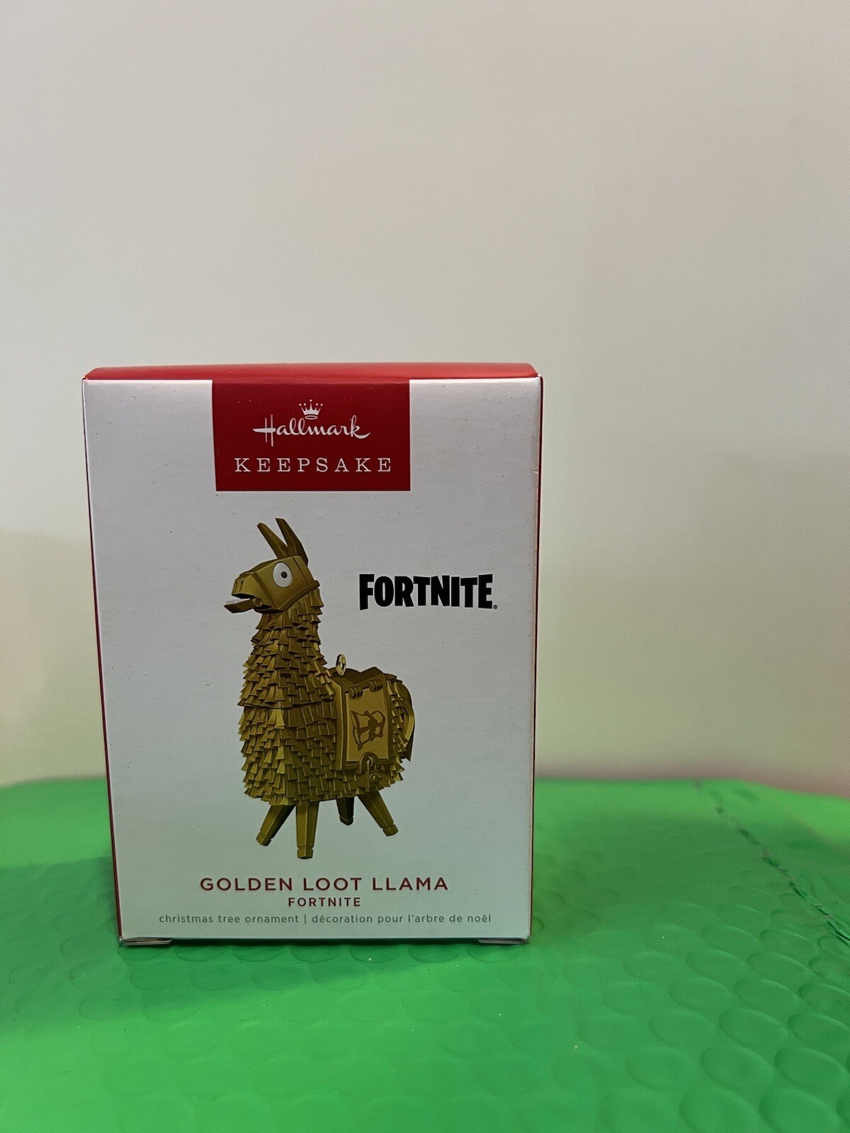 2022 HALLMARK GOLDEN LOOT LLAMA Fortnite Keepsake Ornament NEW | eBay