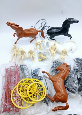 Vintage 1950s Marx Wells Fargo Stagecoach Model Kit 5 Sealed Bags ...