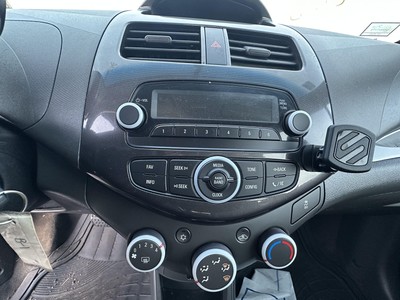 14 15 CHEVY SPARK Audio/Visual(radio) Gasoline Am-fm-stereo-etr-clock ...