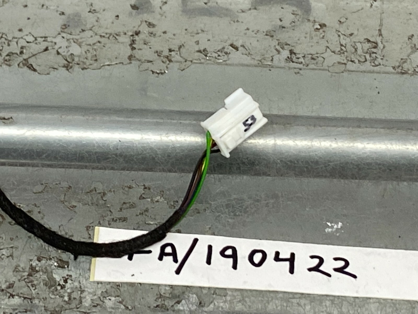 (AS) GENUINE MERCEDES BENZ WIRING LOOM PLUG CONNECTOR A0385451228 WHITE ...