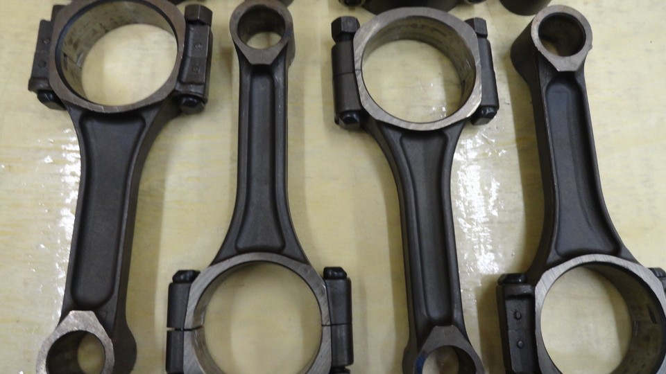 Chev 350 Powdered Metal Connecting Rods | eBay