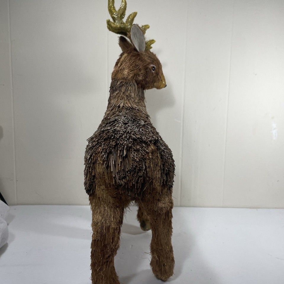 Sisal Reindeer and Fawn Natural Bristle Straw Standing & Laying Down ...