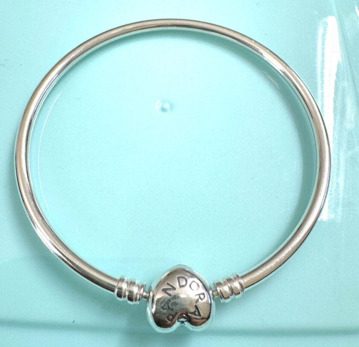 Authentic Pandora MOMENTS Heart Clasp Bangle #596268-… - Gem