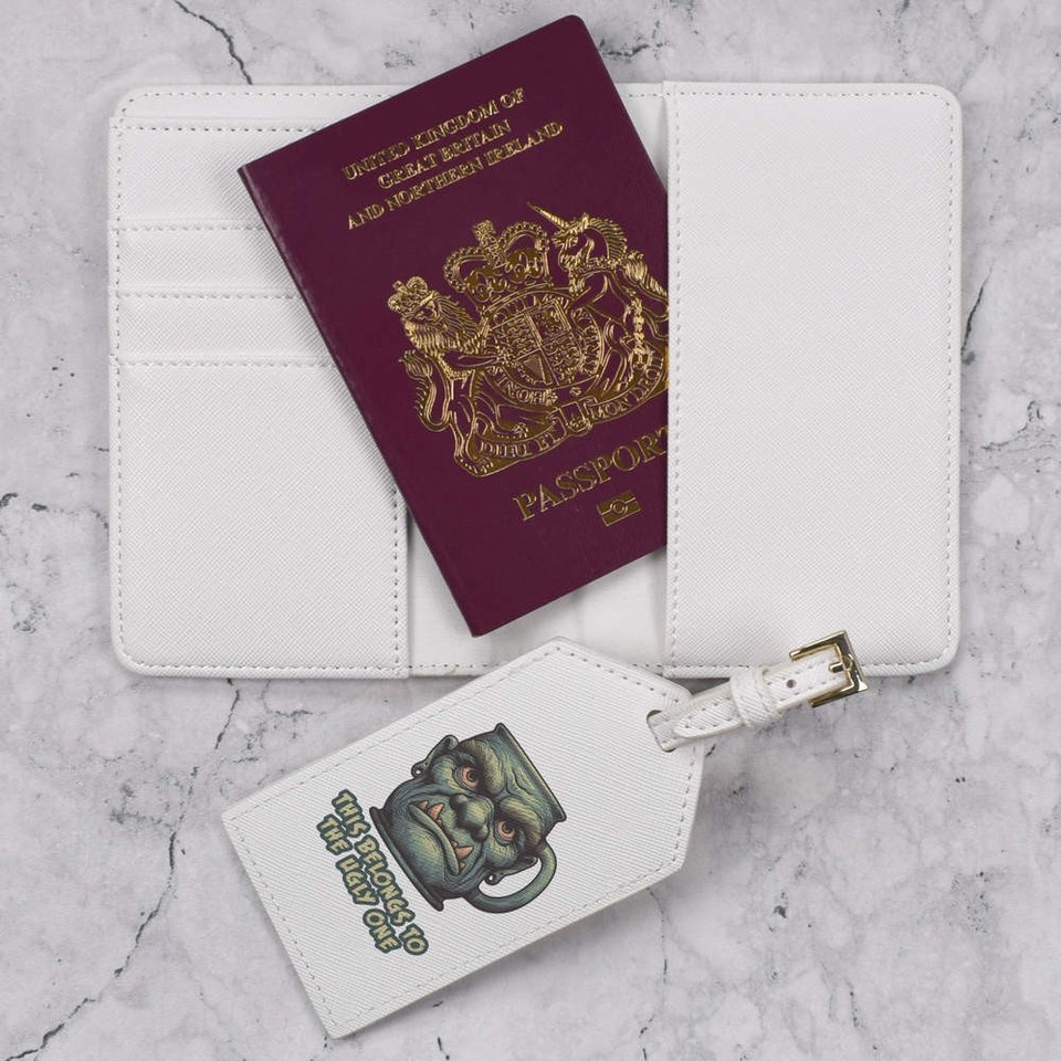 'Funny Ugly Mug' Passport Cover & Luggage Tag Travel Set (PA00037225 ...