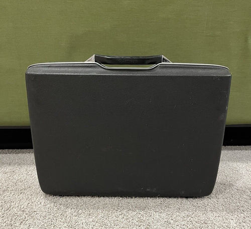 Vtg SAMSONITE Black Briefcase Attache Case Hard Shell Carry On No Key ...