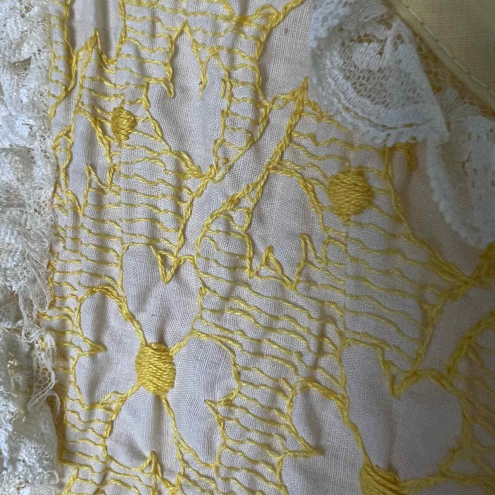 1960s Vintage Yellow Nightgown with Embroidery and La… - Gem