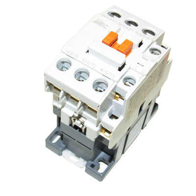 MC-100A 220 ~ 240V CONTACTOR 3 POLE 55KW 100A CONTACTOR 2 N/O 2 N/C ...