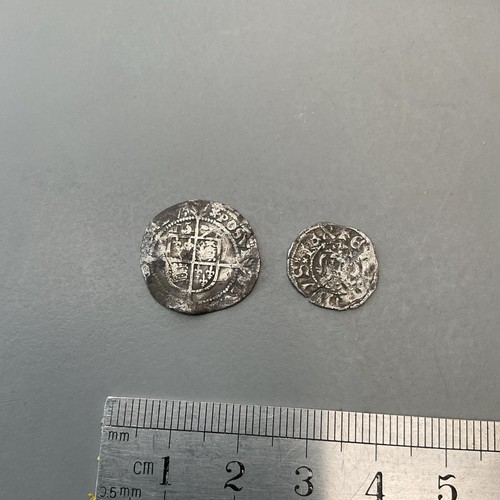 2 OLD HAMMERED BRITISH MEDIEVAL FARTHING ELIZABETHAN SILVER COINS TO ...