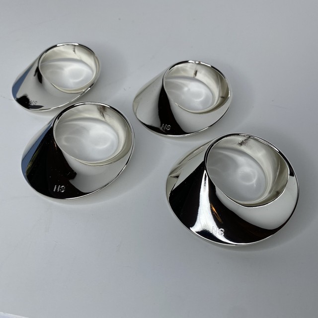 EUC Newbridge Silverware - Set Of 4 Silver Plated Napkin Rings for sale ...