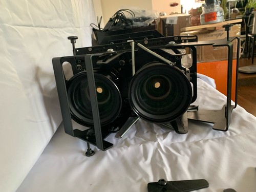 SONY REALD 3D Projector DUAL LENSE XLS THEATER UNIT W CASE 100142-02 ...