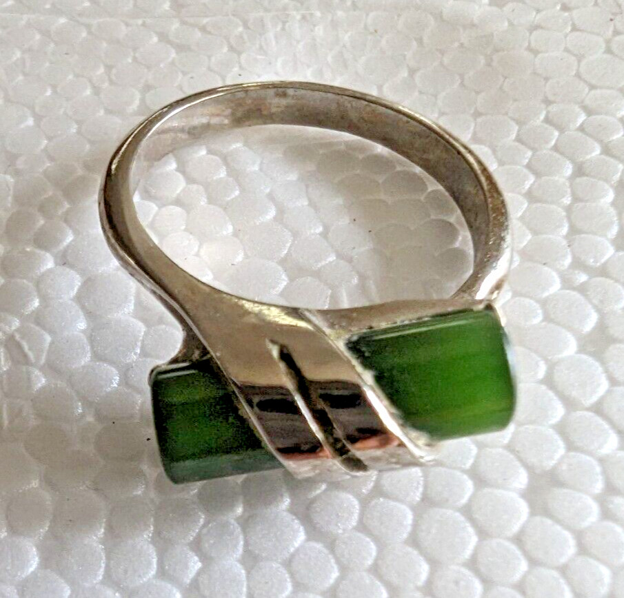 1978 Vintage Avon Captured Jade Ring Rare Silver tone… - Gem