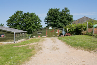 Photo 6x4 Aero Antiques, Durley Airstrip Durley/SU5116 On Hill Farm ...