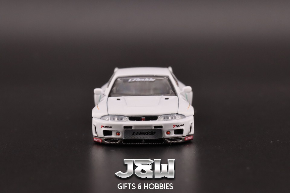 Kaido House x Mini GT Nissan GT-R (R33) Greddy GR33 V1 White KHMG113 1/ ...