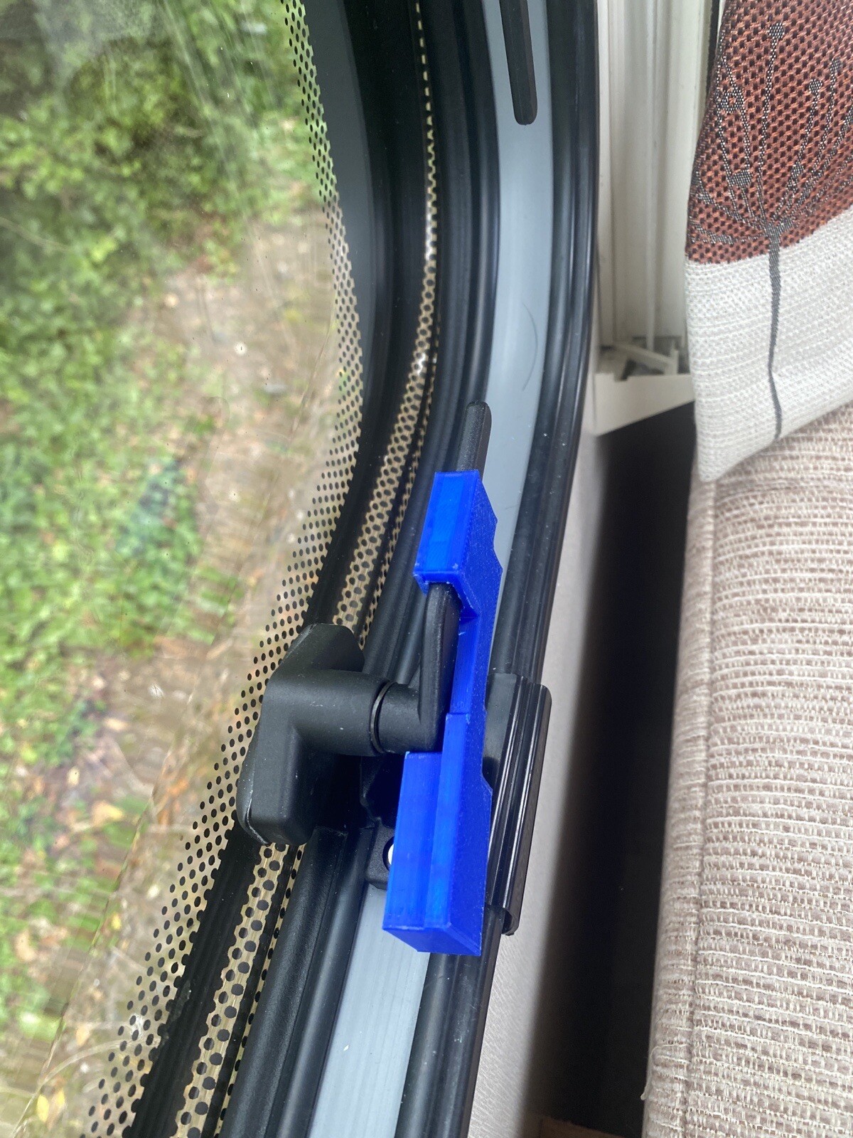 Seitz / PolyPlastic Caravan Window Security Safety Lock - Slide on ...