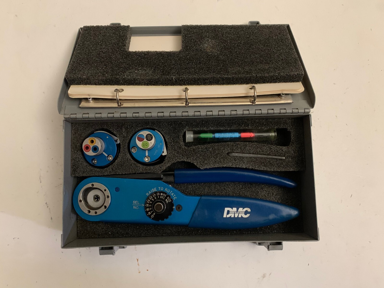 DMC Daniels M83507/11-01 Tool Kit For MIL C 22520/1 Crimping Tool W/ 2 ...