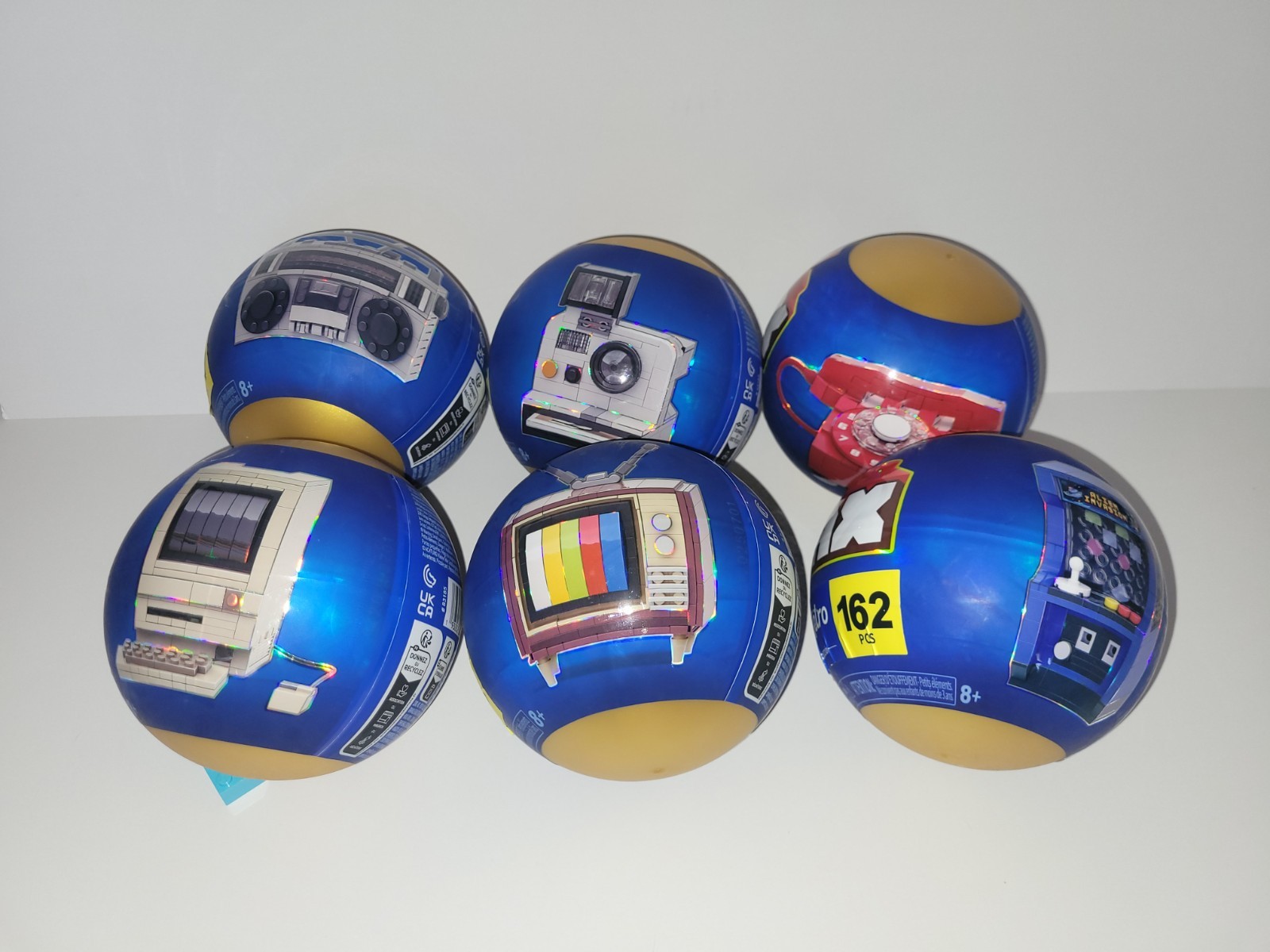 Zuru Max Retro Collection - Phone, TV, Computer, Radio, Arcade, Camera ...