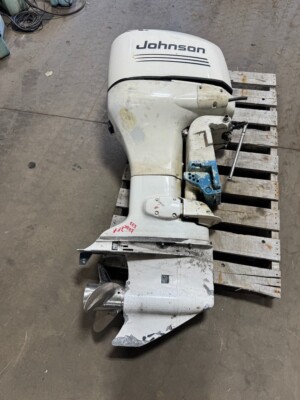 2002 Johnson Evinrude 150 hp Carbureted Outboard Boat Motor Engine 25 ...