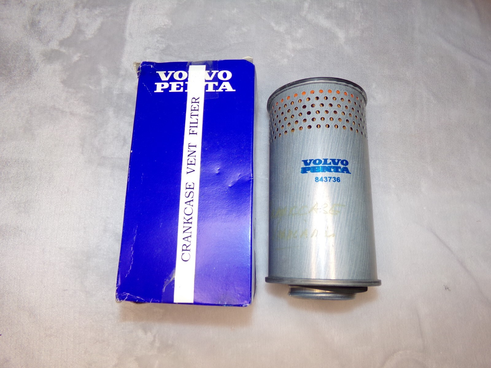 VOLVO 843736 - Air filter cross reference