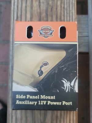 Genuine Harley OEM 14-23 Touring Trike Side Panel Mount Auxiliary 12V ...