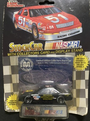 1992 RACING CHAMPIONS MICHIGAN INTERNATIONAL SPEEDWAY MIS TRACK CAR 1/ ...