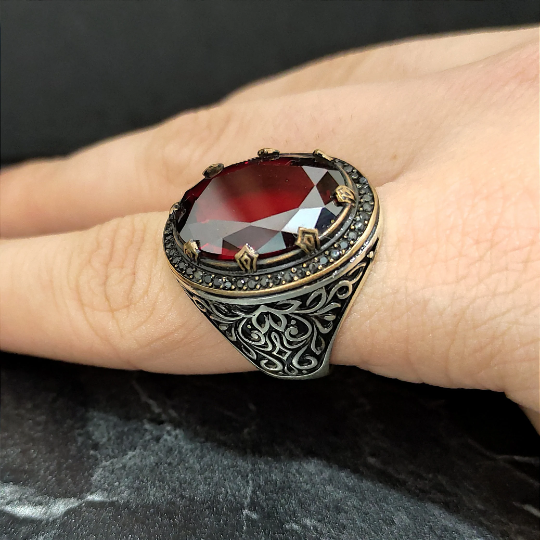 Men Silver Red Garnet Gemstone Ring , Silver Shiny Red Stone Ring ...
