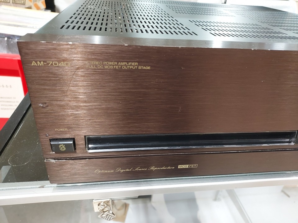 SHERWOOD AM-7040 2 CHANNEL 200 Watts per channel MOSFET POWER AMPLIFIER ...