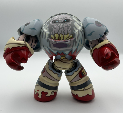 BlizzCon 2009 Noobz Starcraft Space Marine Fury of Ghoul Figure | eBay ...