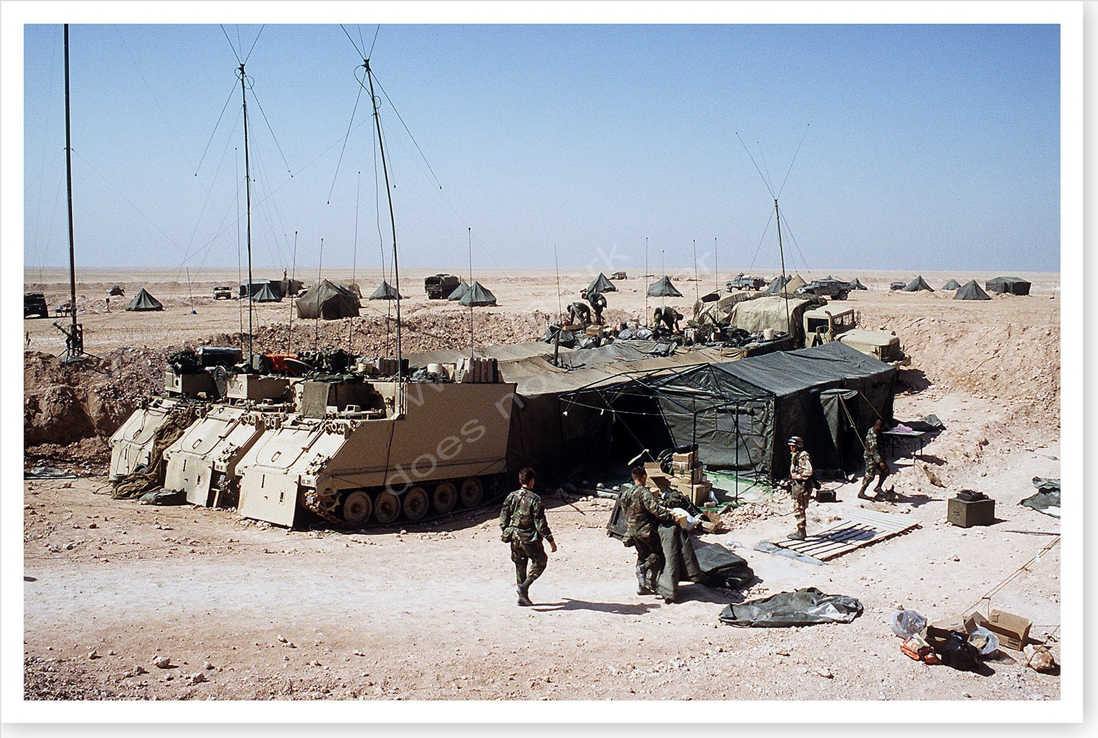 2nd Armored Cavalry Regiment Command Center M-577 Vehicles Desert Storm ...