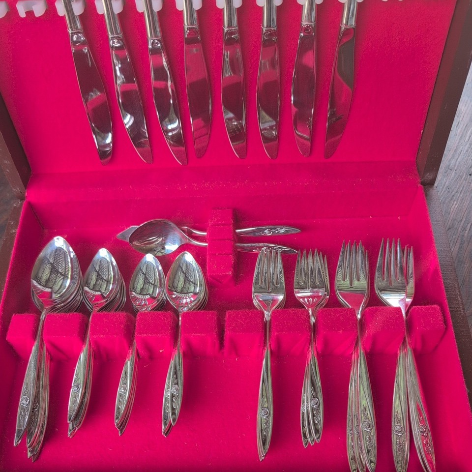 Vintage Community The Finest Silverplate 53-Piece Set With Case | eBay