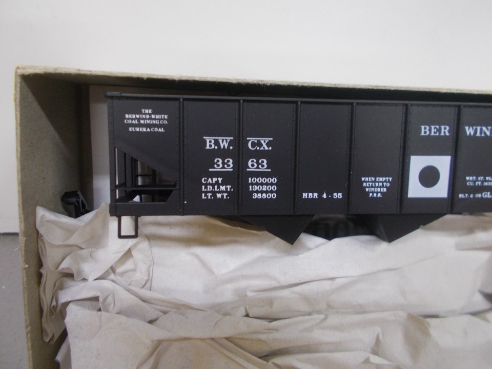 ACCURAIL # 2517~ BERWIND COAL 55-TON HOPPER CAR # 3363~ KIT ~HO SCALE ...