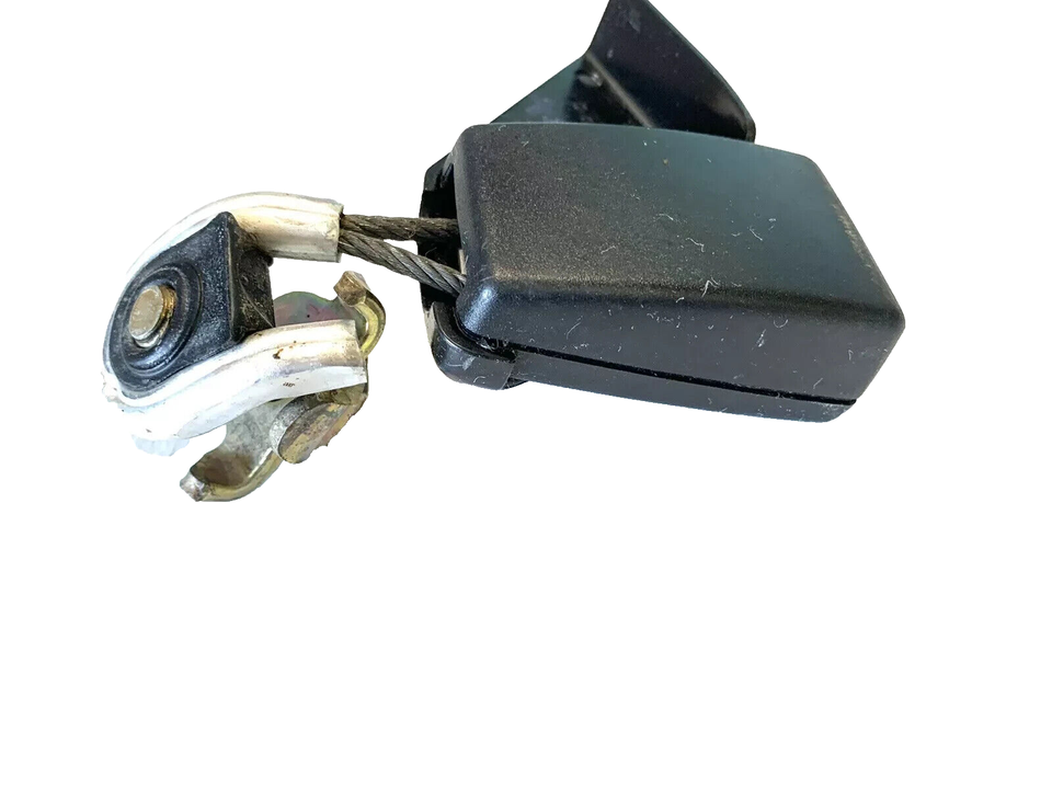 1998-2002 Mercedes Seatbelt Buckle Receiver Left Rear W208 OEM | eBay