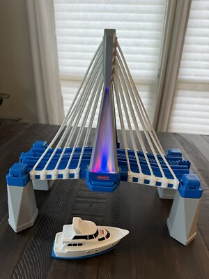 Fisher Price GeoTrax RAINBOW Bridge With Boat! Lights Up! WORKS! 100% ...
