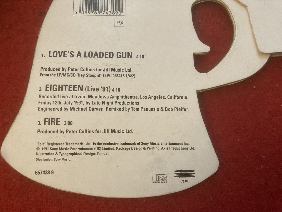 ALICE COOPER LOVE'S A LOADED GUN RARE PISTOL SHAPED CD PACK 1991 NICE ...