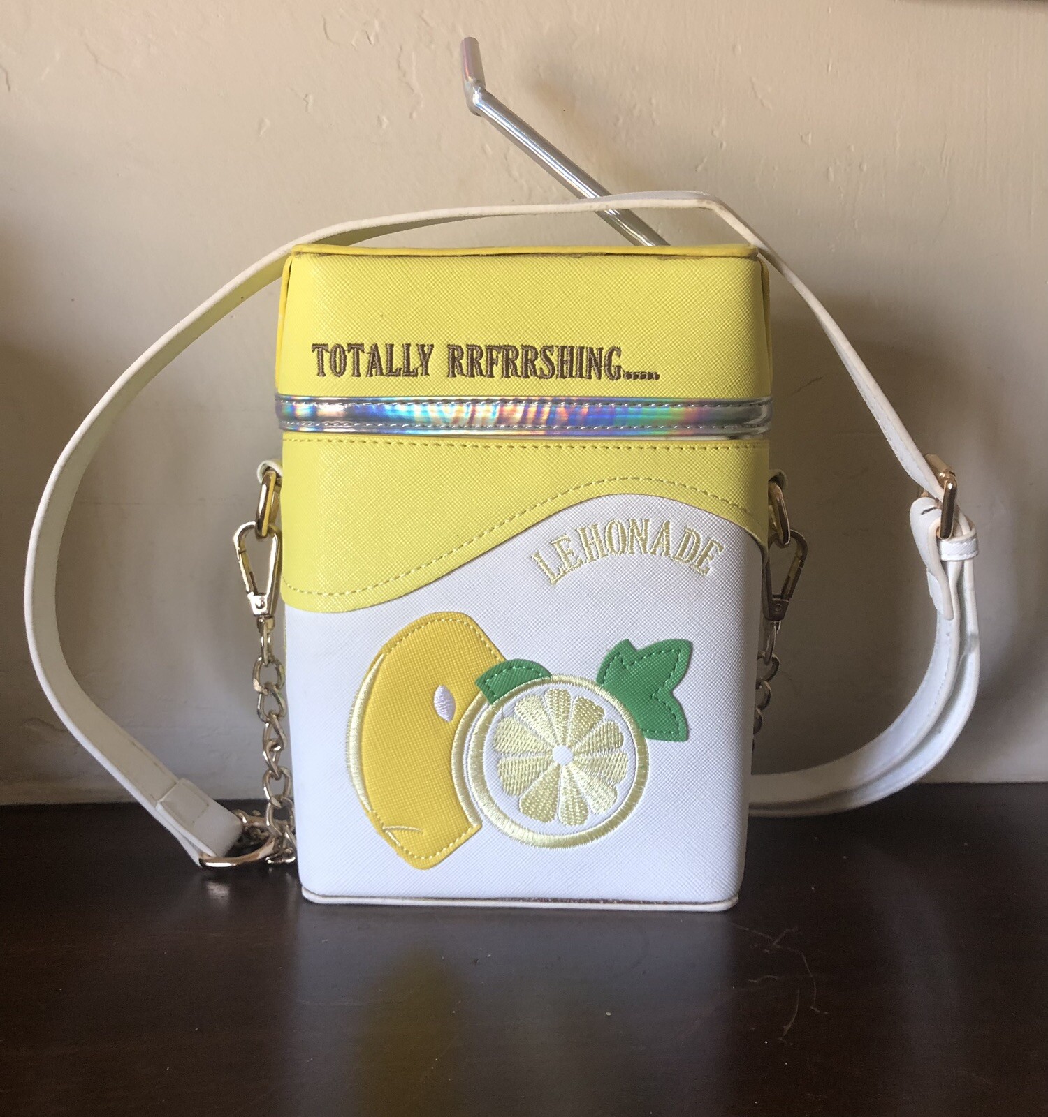 Cute Lemonade Box Totally Rrfrrshing Cross Body Purse… - Gem