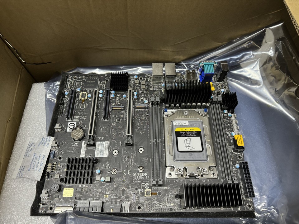 Supermicro H13SRA-TF Motherboard ATX LGA 4844 STP Chipset TRX50 TR5 ...