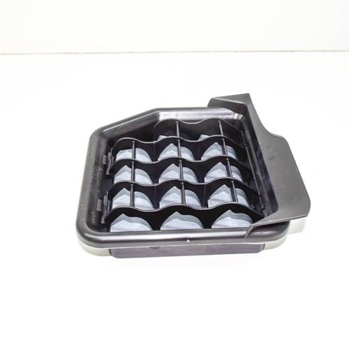 OE VOLKSWAGEN GOLF MK5 REAR LEFT BODY VENT GRILLE 1K0819465B GENUINE | eBay