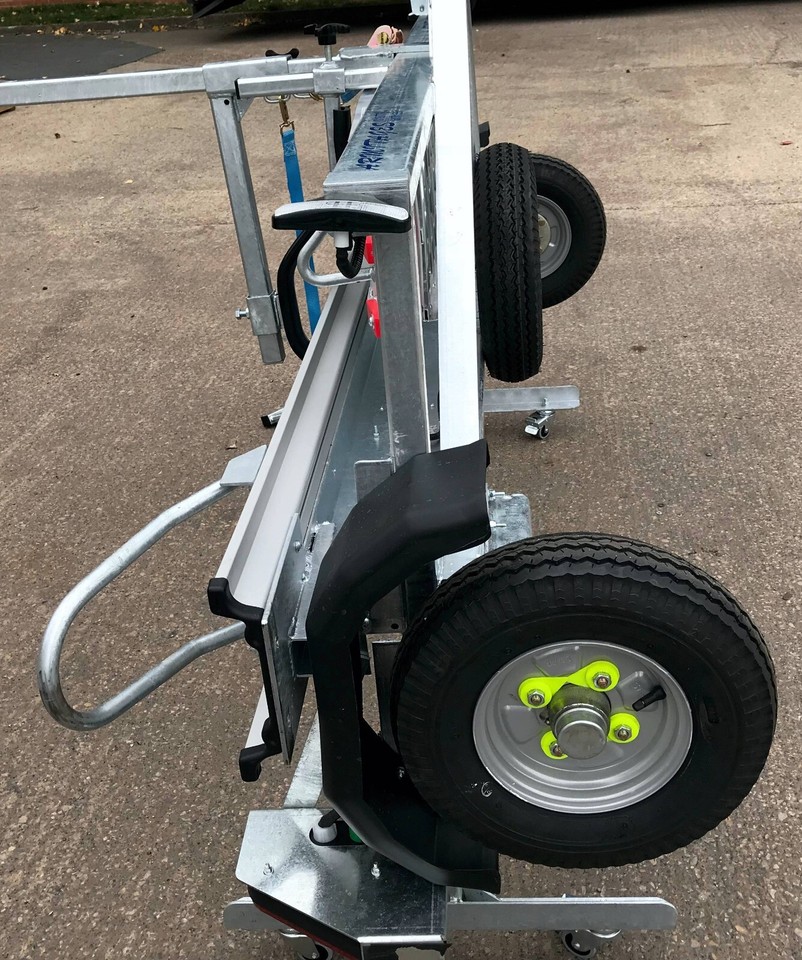 Transverse Motorcycle Trailer/Carrier 225kg payload W/ Ramp, Straps ...