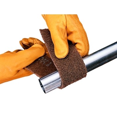 Cut and Polish Roll Pad, 2 in W x 30 ft L, Medium, Aluminum Oxide, Tan ...