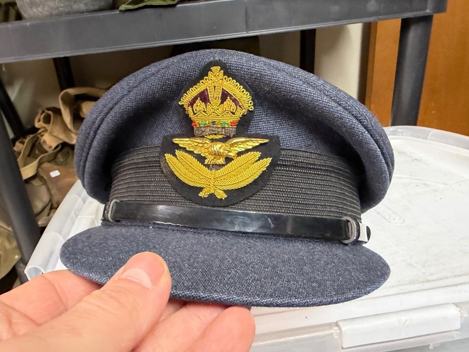 WWII BRITISH RAF ROYAL AIR FORCE PILOT DRESS BLUE SERVICE CAP-XLARGE | eBay