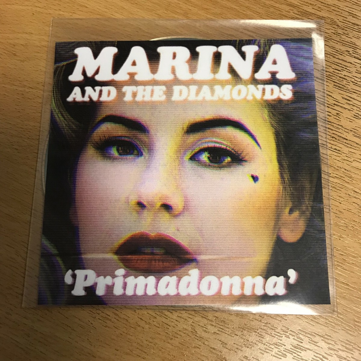 Primadonna Marina And The Diamonds Album Cover