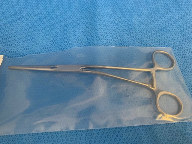 Codman 37-1151 DeBakey Coarctation Peripheral Vascular Clamp 9" for ...