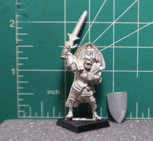 WARHAMMER FANTASY OLD WORLD - undead skeleton white champion - metal ...