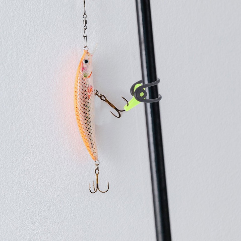 2 PCS Baiter Baitholder Fishing Hooks Rod Lure Pole Keeper Keepers | eBay