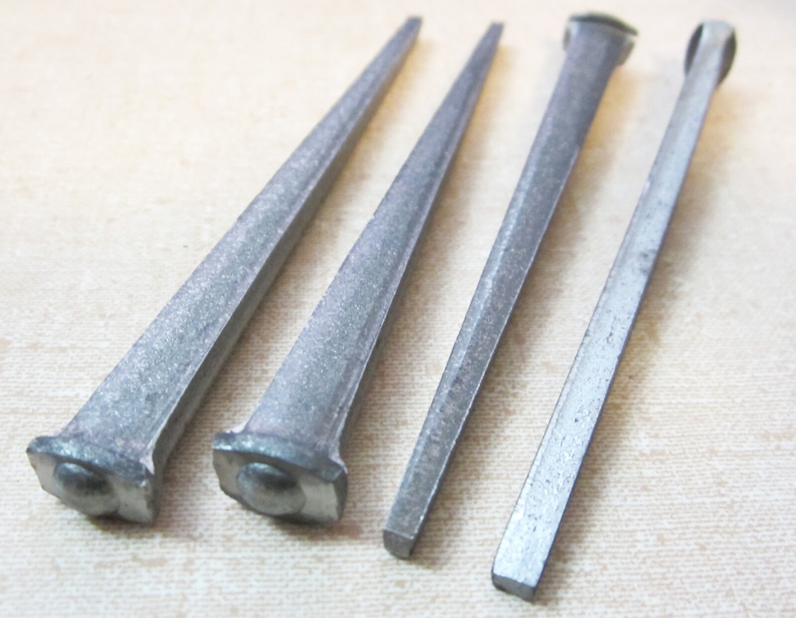 New Tremont 4" Square-Cut Common Rosehead Nails, 1Lb Box Approx 21 ...