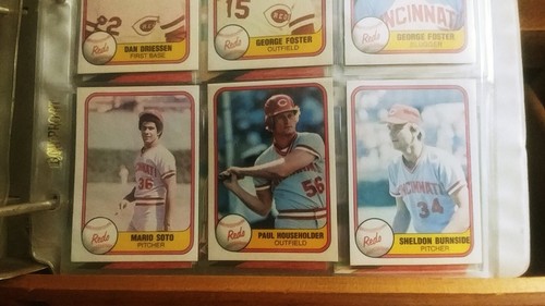 1970s Baseball cards and Topps binder 13 pages with 132 cards | eBay