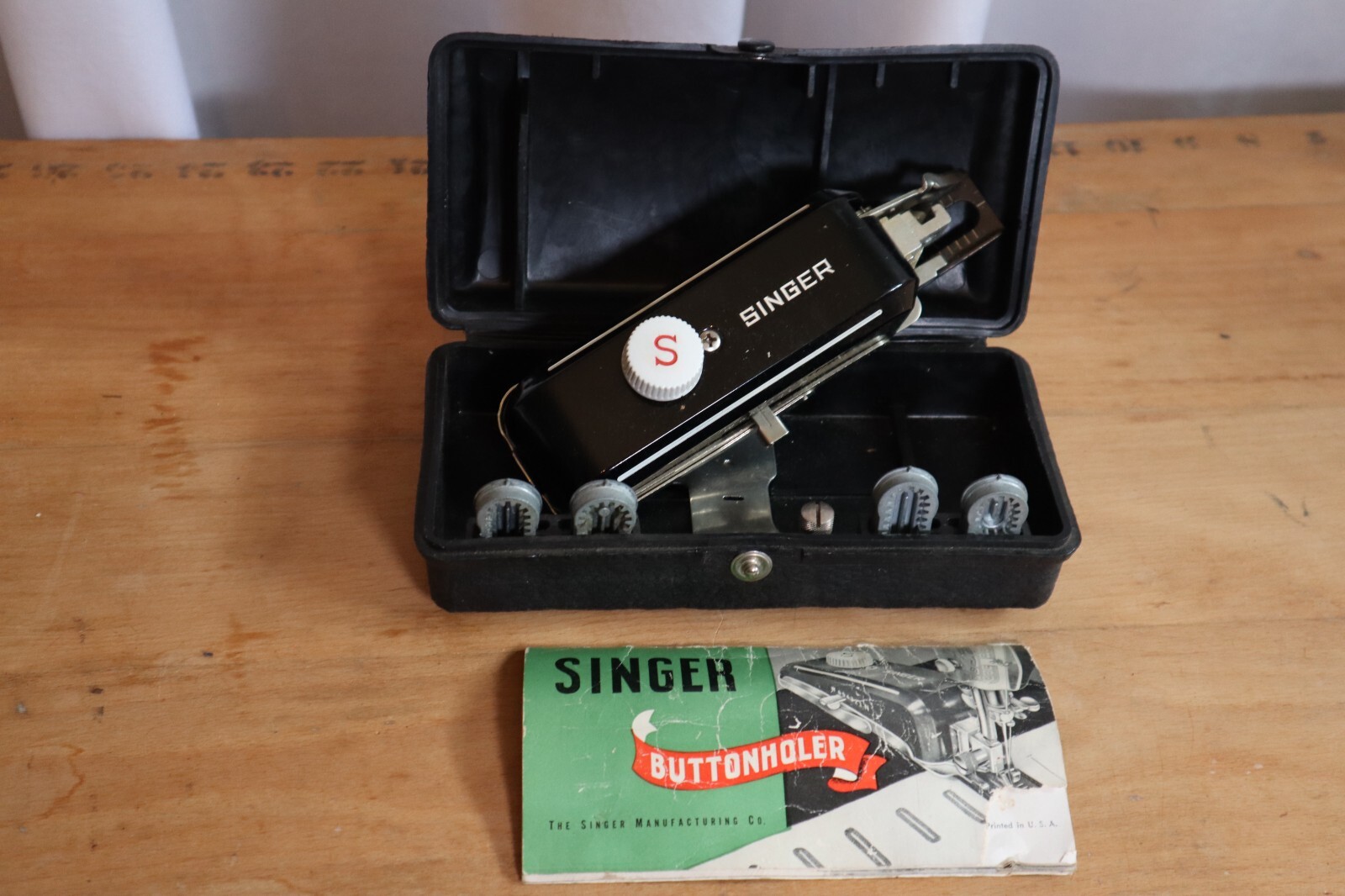 Vintage 1948 Singer Buttonholer Kit in Case | eBay