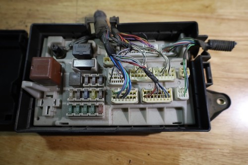 01-04 Lexus OEM LS430 OEM Fuse Box Block Panel | eBay