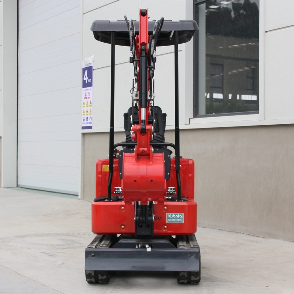 Free Shipping, 1.4 Ton Red Mini Excavator Kubota Engine Hydraulic Pilot ...