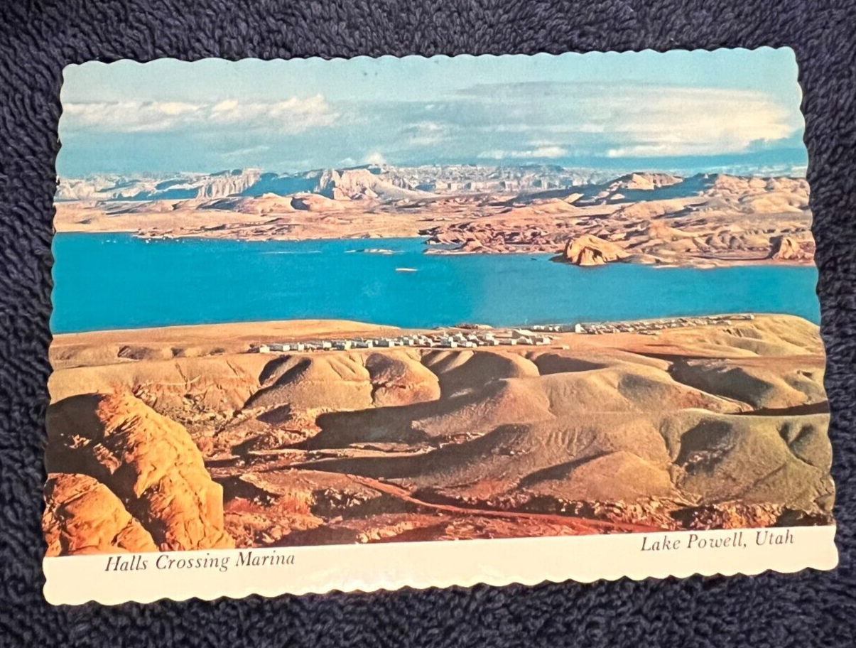 Postcard ~ 3265 ~ Halls Crossing Marina ~ Lake Powell ~ Utah ~ UNMAILED ...