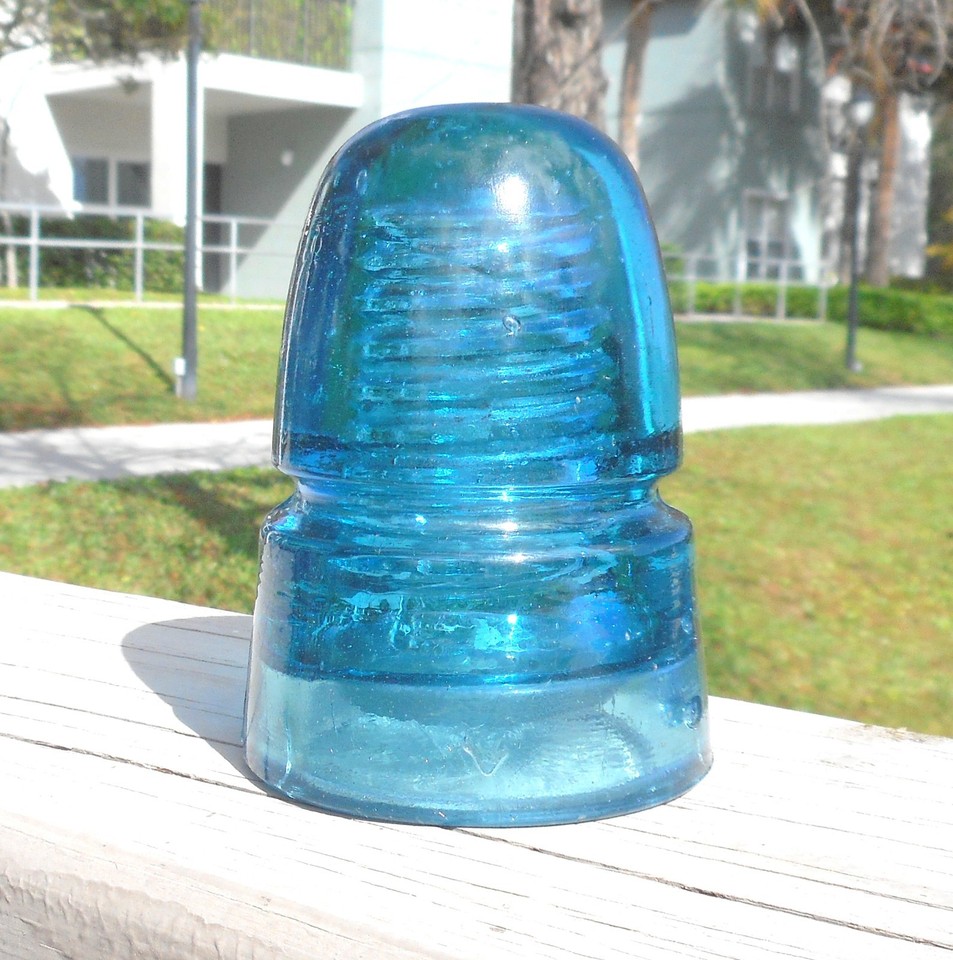 SAPPHIRE BLUE CD 145 N.E.G.M.CO BEEHIVE STYLE GLASS INSULATOR | eBay